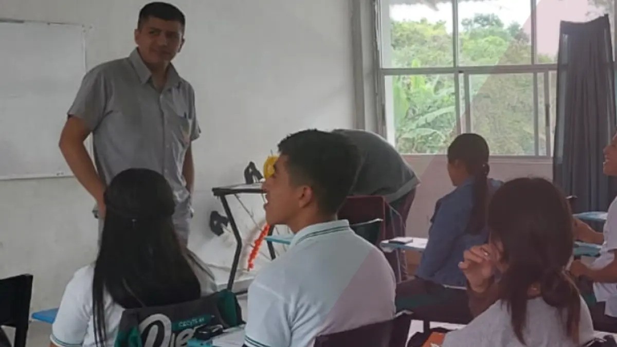 Anuncian la apertura de un nuevo plantel del CECyTE en Puebla - Ambas Manos