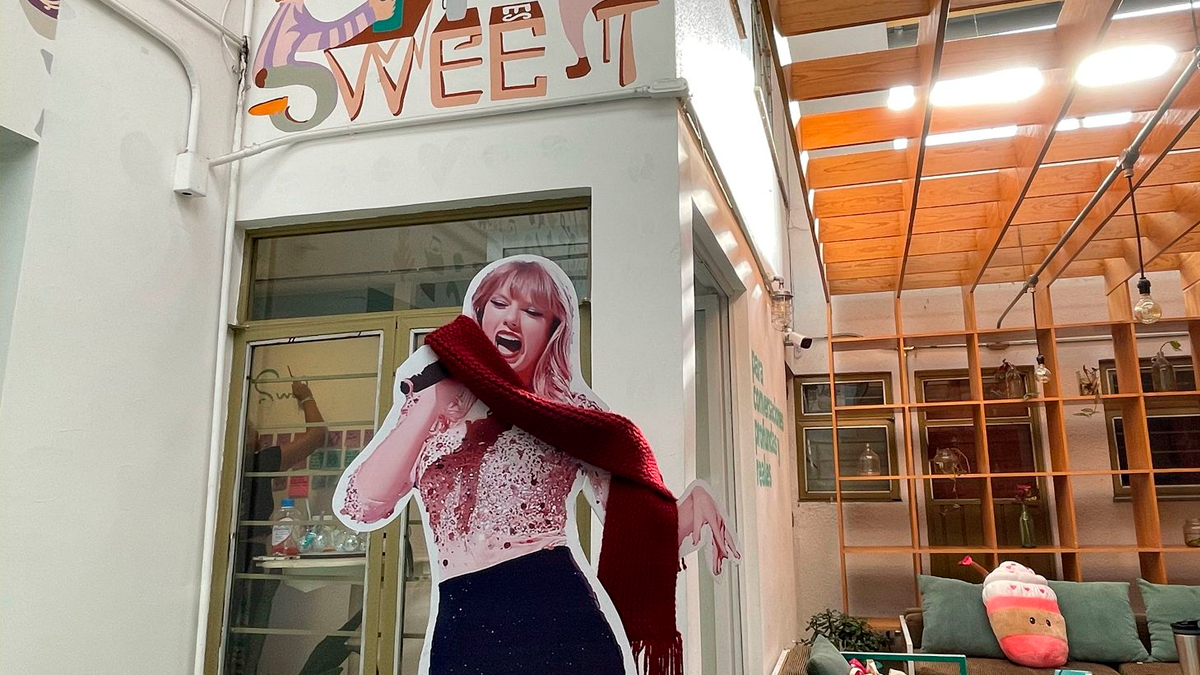 De la música a la taza: Conoce la primera cafetería inspirada en Taylor ...