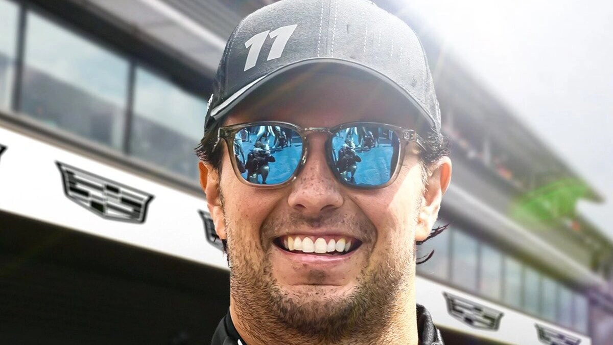 Checo Pérez regresa a la F1 con épica presentación a cargo de Keanu ...