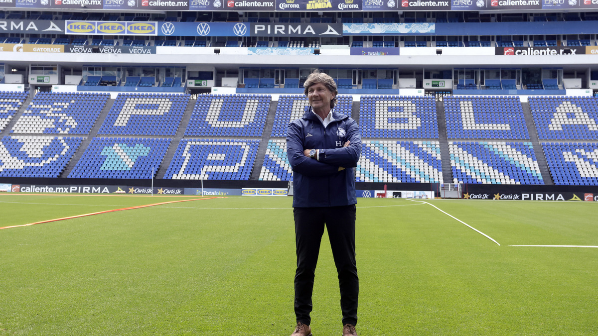 Hernán Cristante es el nuevo DT del Puebla - Ambas Manos