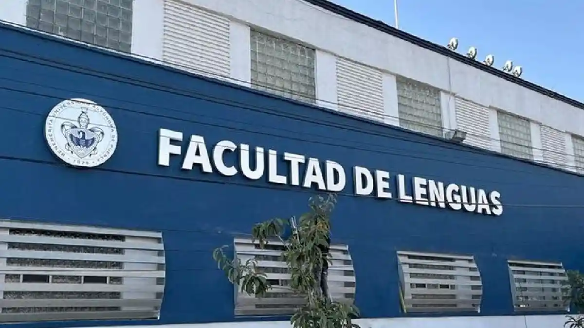 Lanza BUAP convocatoria para cursos estacionales de idiomas - Ambas Manos